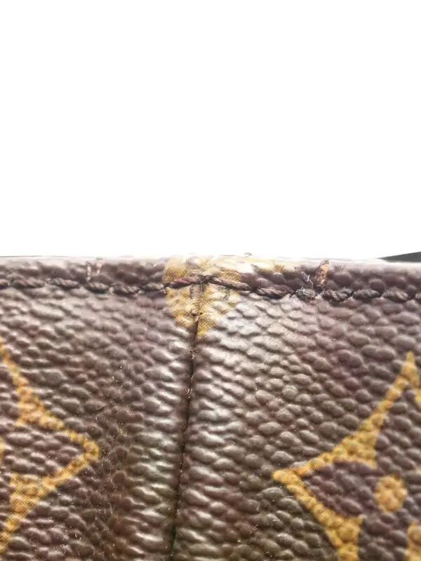 LOUIS VUITTON 2001 Gm Vivian Monogram Tote Bag