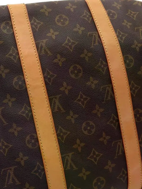 LOUIS VUITTON Monogram Keepall Luggage Bag - Brown