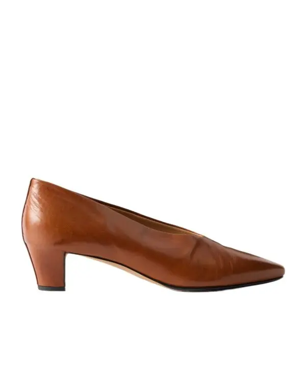 Calvin Klein Simple Pointed-toe Low-heel Shoes