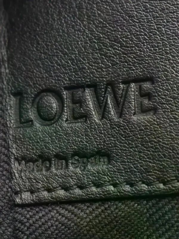 Loewe 2010-2026 Small Leather Hammock Satchel