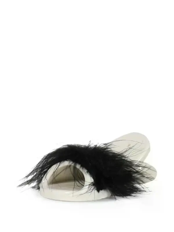 YESCERAMIC X Nubian Fur-trimmed Shoe Incense Holder