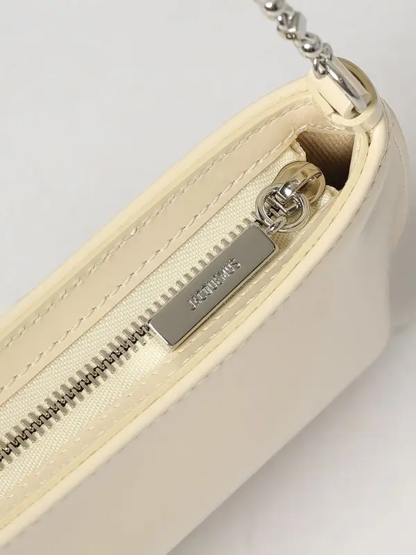 Jacquemus Le Petit Bisou Patent Leather Shoulder Bag With Chain Handle - Ivory