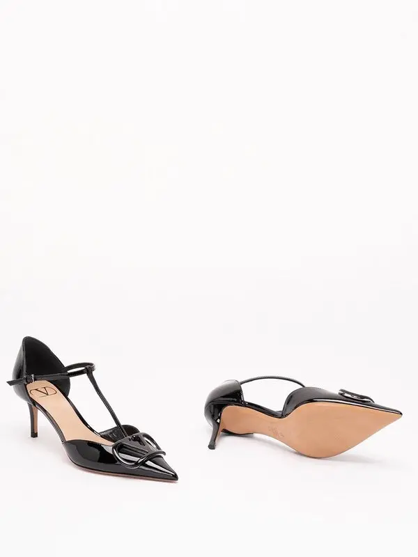 Valentino Garavani Vlogo Signature D`orsay` Pumps