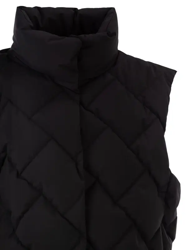 Herno Matt Nylon Down Jacket With Detachable Sleeves