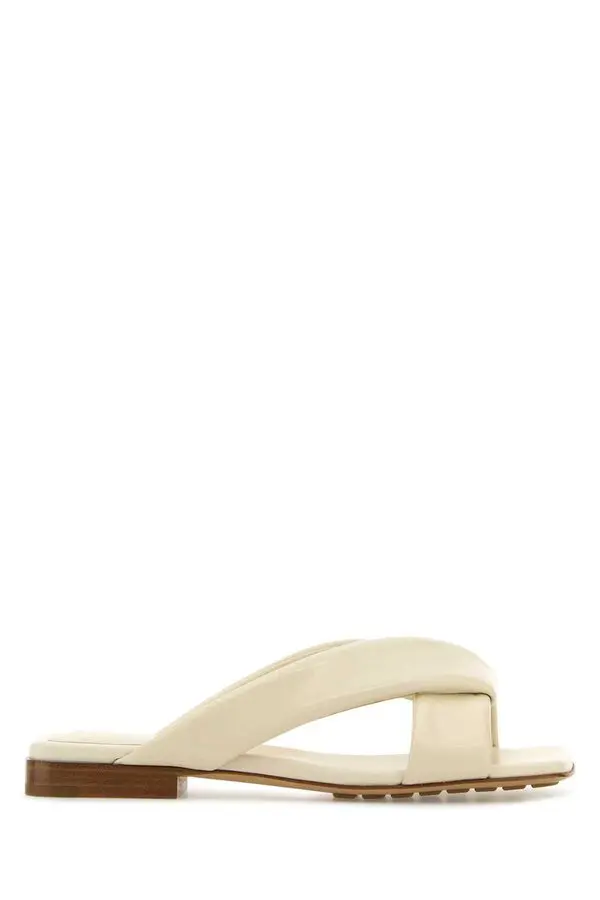 Bottega Veneta Leather Riva Slippers - White