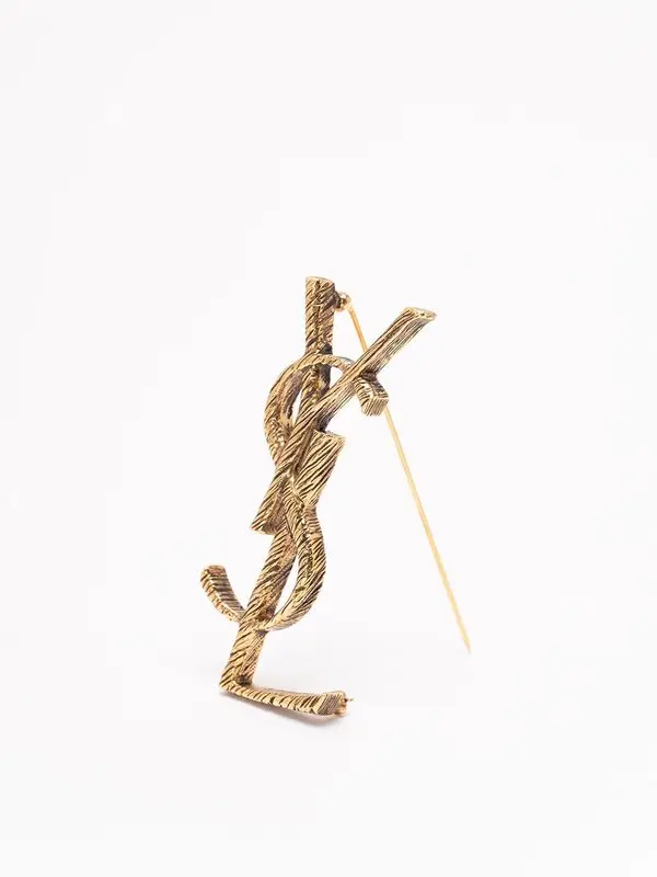 Saint Laurent Pin