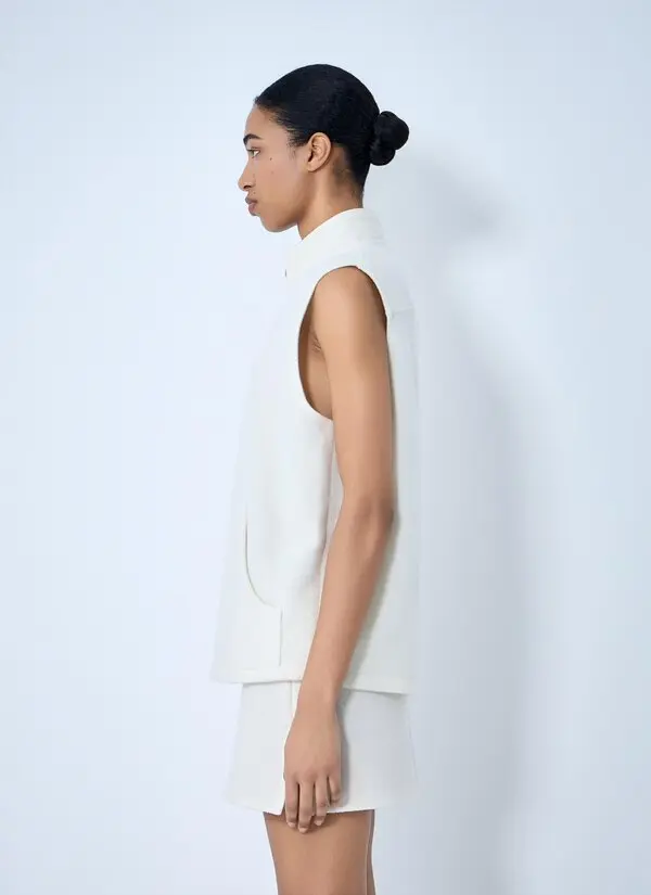 RIER Sleeveless Zip Vest