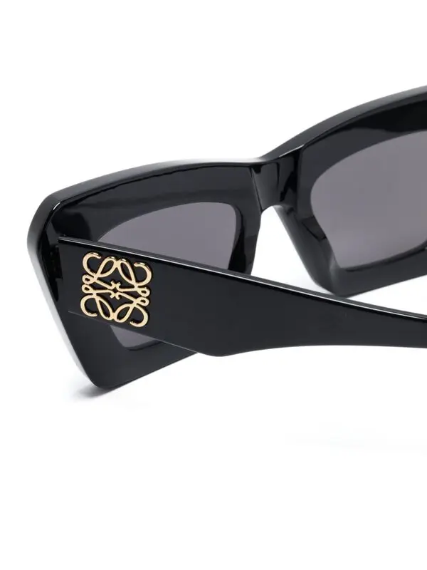 Loewe Cat-eye Sunglasses