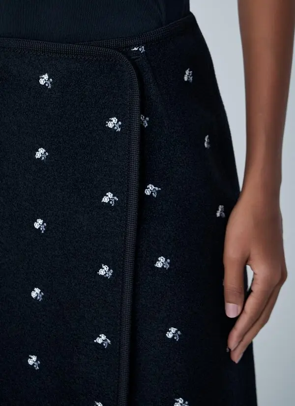 RIER Walker Wrap Skirt
