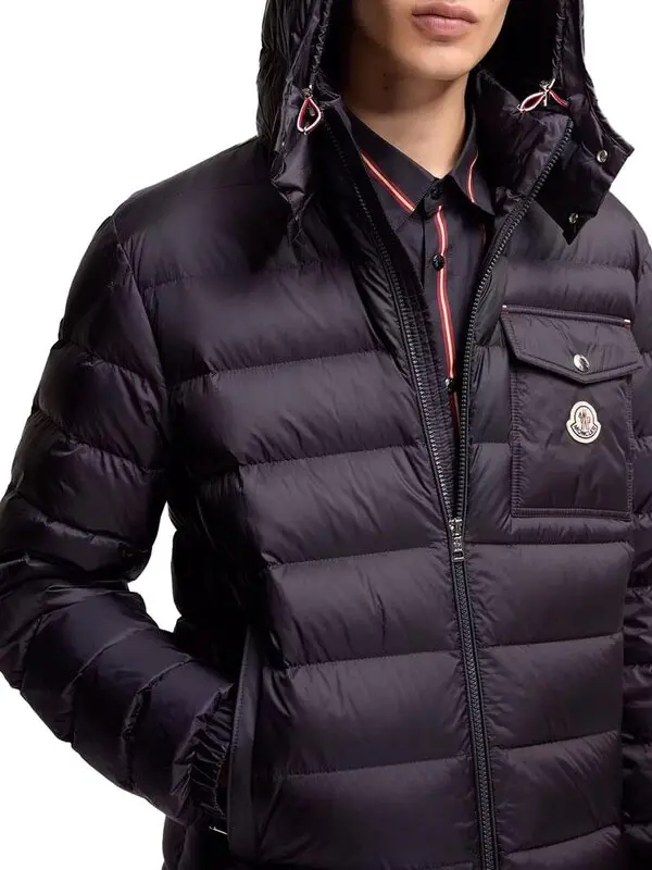 Moncler Piumino Corto Verith Con Cappuccio - Brown