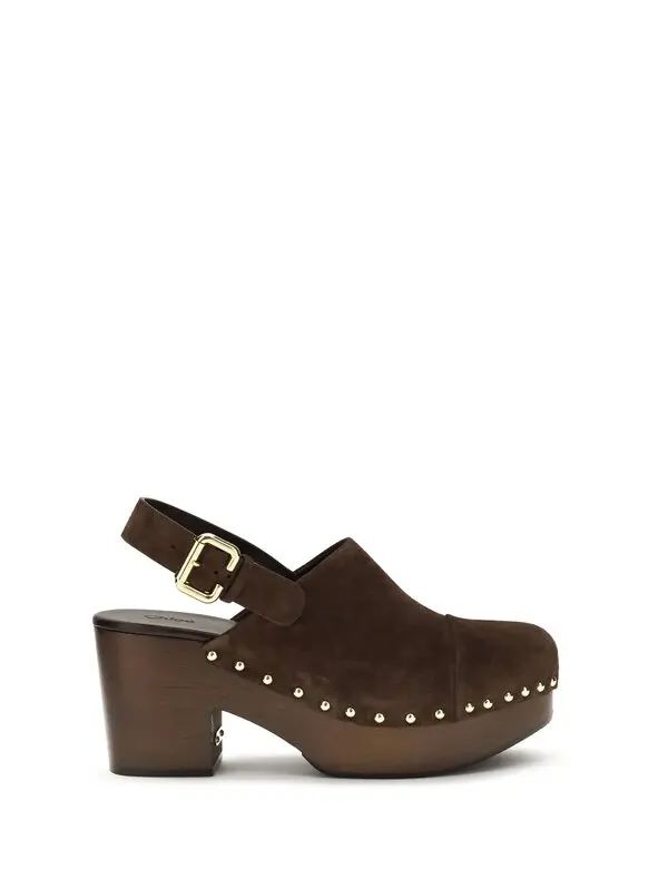 Chloé Jeannette Wedge Clogs In Glossy Calfskin - Brown