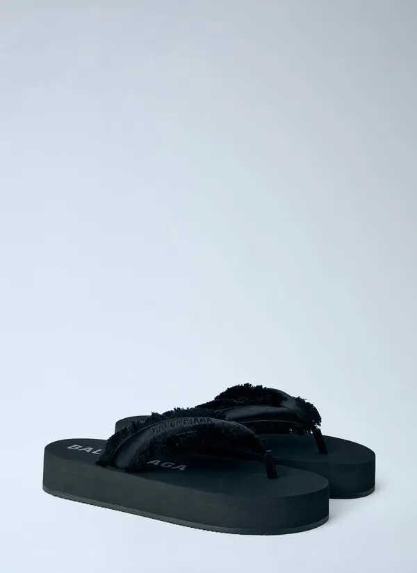 Balenciaga Jet Lag Thong-strap Sandals - Black