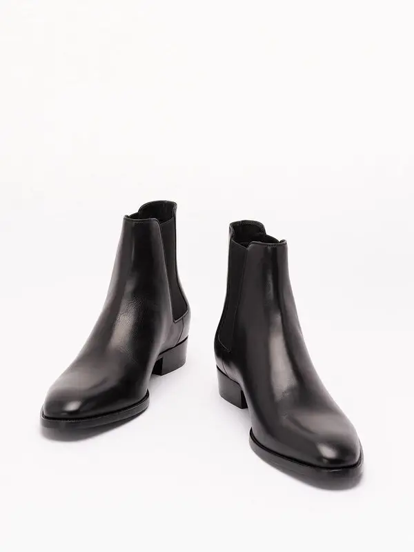 Saint Laurent Wyatt` Chelsea Boots