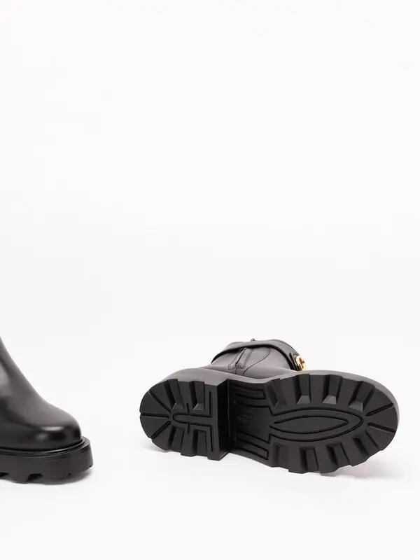 Valentino Garavani Vlogo Signature Boots - Multicolor