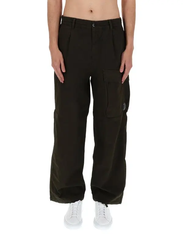 C.P. COMPANY Pantalone Cargo Con Patch Logo