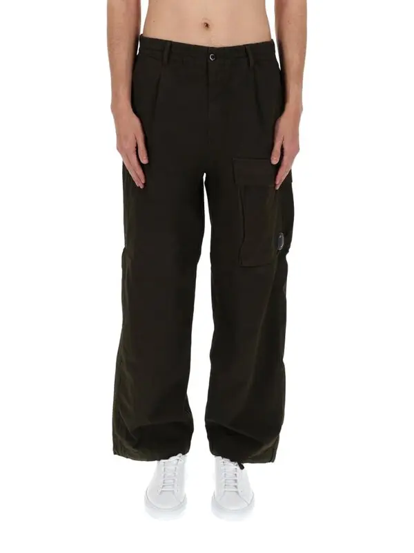 C.P. COMPANY Logo Patch Cargo Trousers - Green