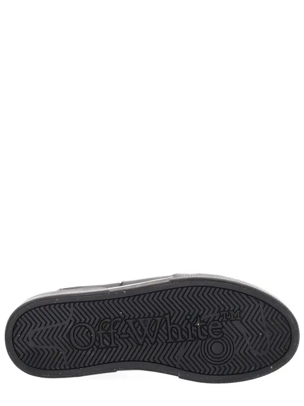 Off-White Sneaker Vulc Low