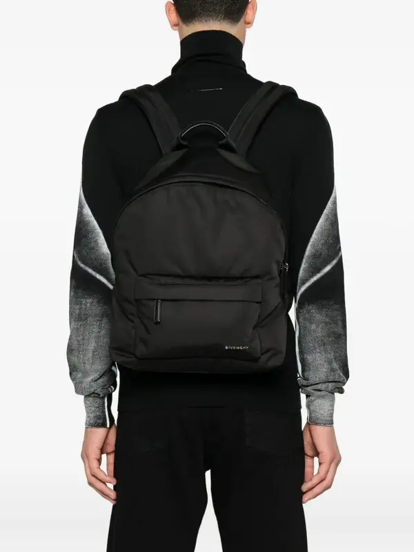 Givenchy Essential U Backpack In Nylon - Black