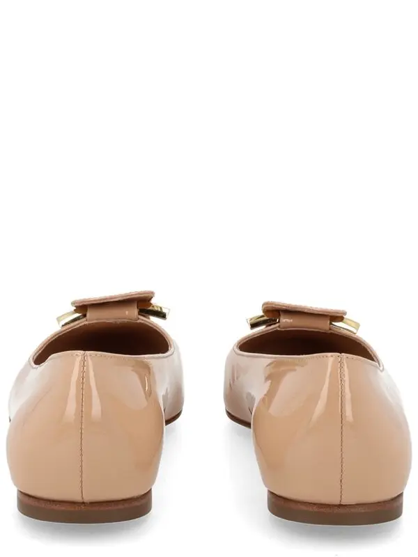 FERRAGAMO Ballerina Gancini - Cream