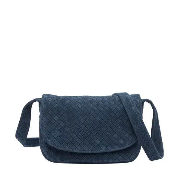 Bottega Veneta Veneto Messenger Bag With Flap