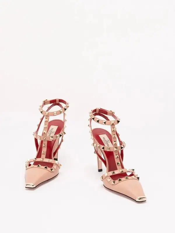 Valentino Garavani Rockstud` Pumps