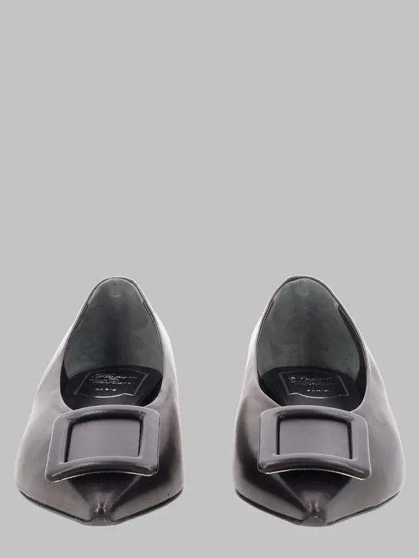 ROGER VIVIER Ballerina A Punta - Black
