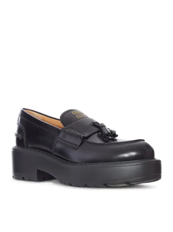 Miu Miu Smooth Leather Loafers With Tassels - Black