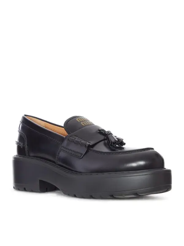 Miu Miu Smooth Leather Loafers With Tassels - Black