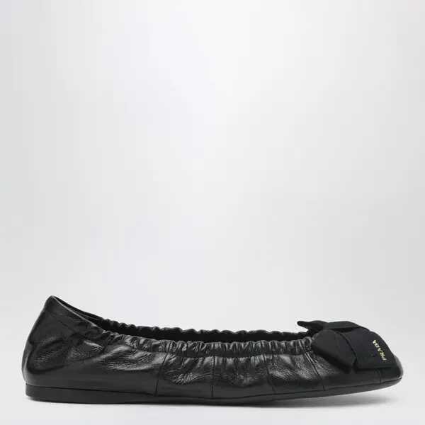 Prada Patent Leather Ballet Flats With Bow - Black