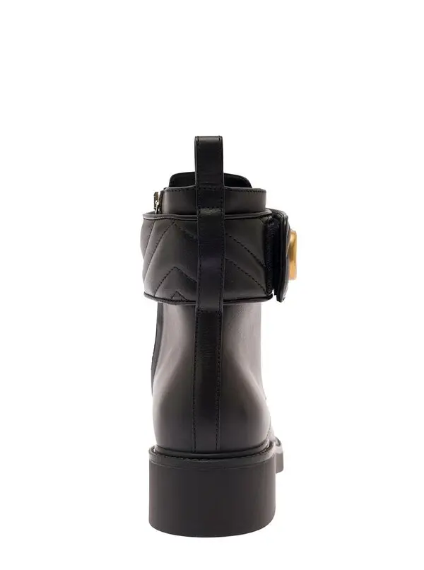 Gucci Black Ankle Boot With Double 'g' And Textured Hardware In Leather - Multicolor