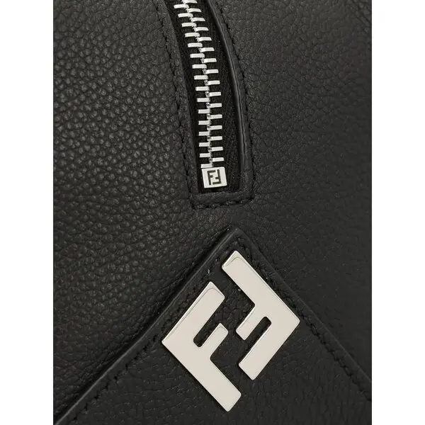 Fendi Leather Wash Bag - Black
