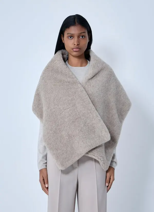 Max Mara Fringed Wool Scarf - Green