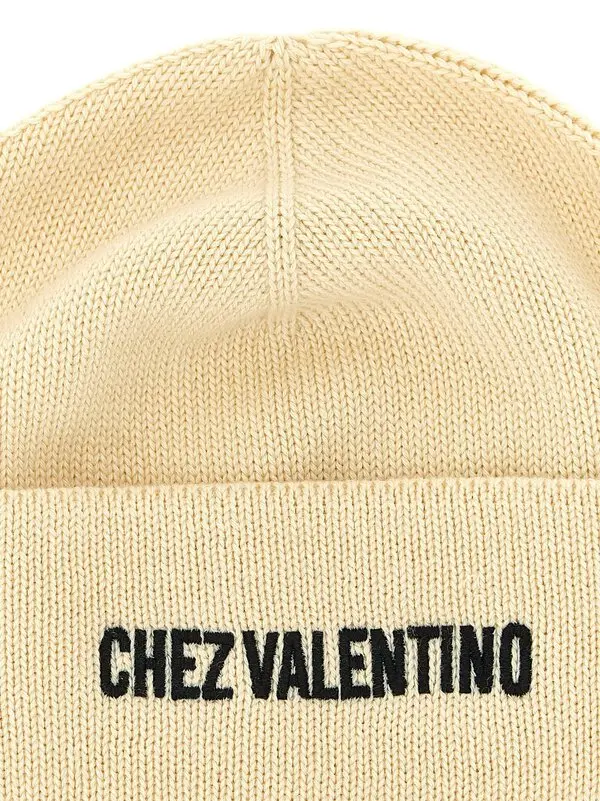 Valentino Garavani Chez Cap Beanie - Cream