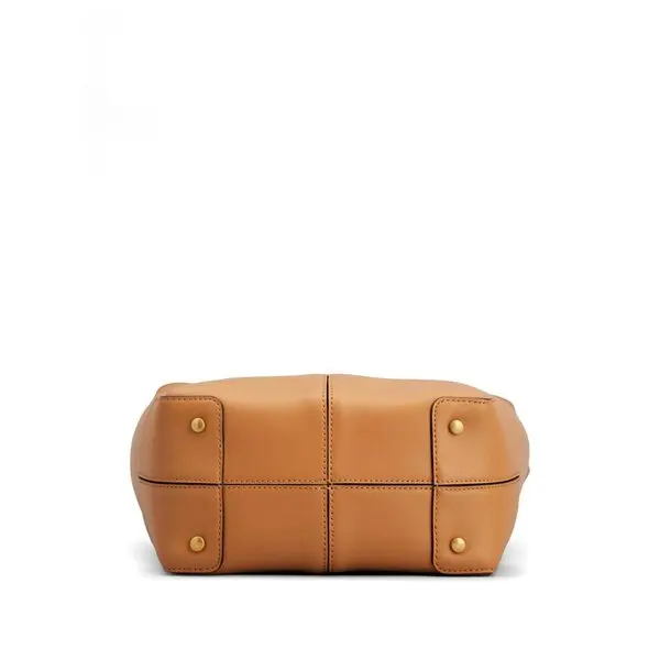 TOD'S Shoulder Bags