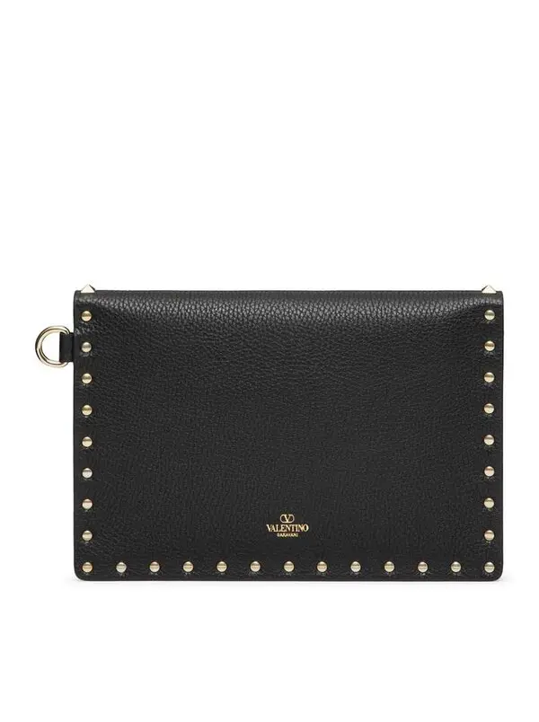Valentino Garavani Rockstud Pouch In Calfskin - Black