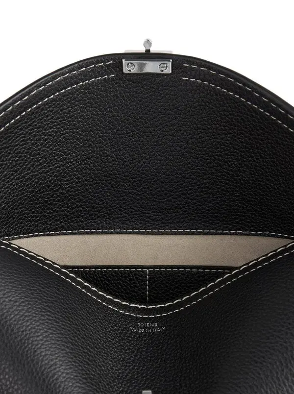 TOTEME T-lock Grain Clutch - Black
