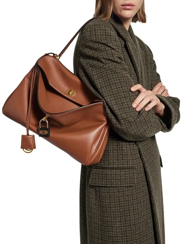 Balenciaga Rodeo Medium Bag In Light Brown