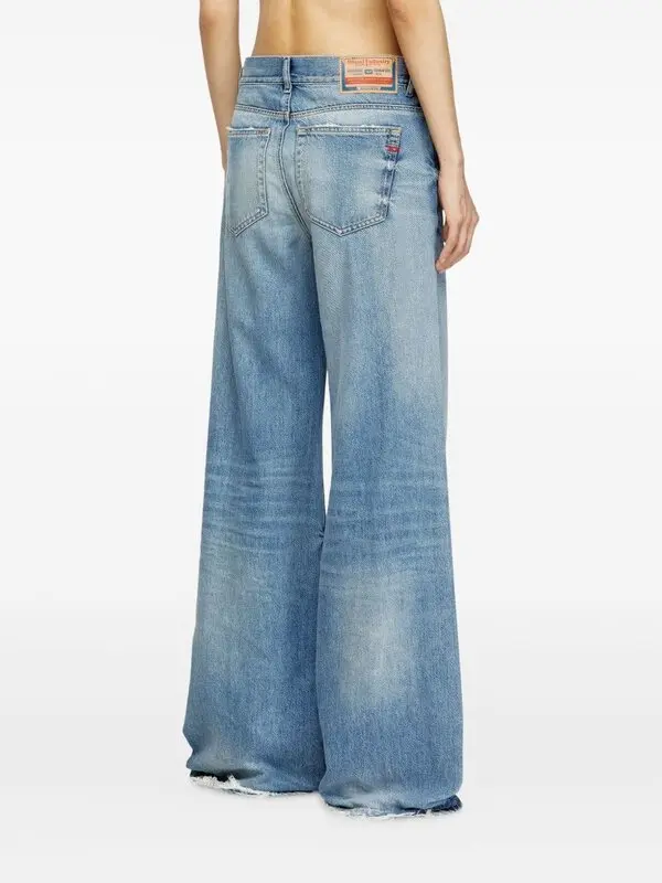 DIESEL® Flare Jeans 1978 D-akemi