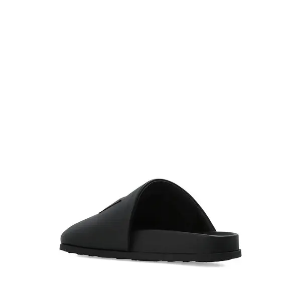 Givenchy Flip-flops & Slides