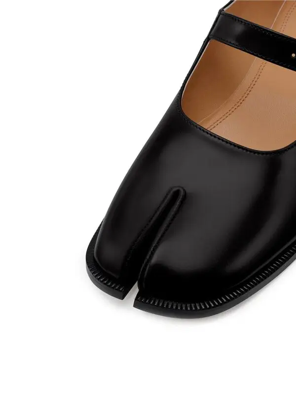 MAISON MARGIELA Tabi Mary Jane