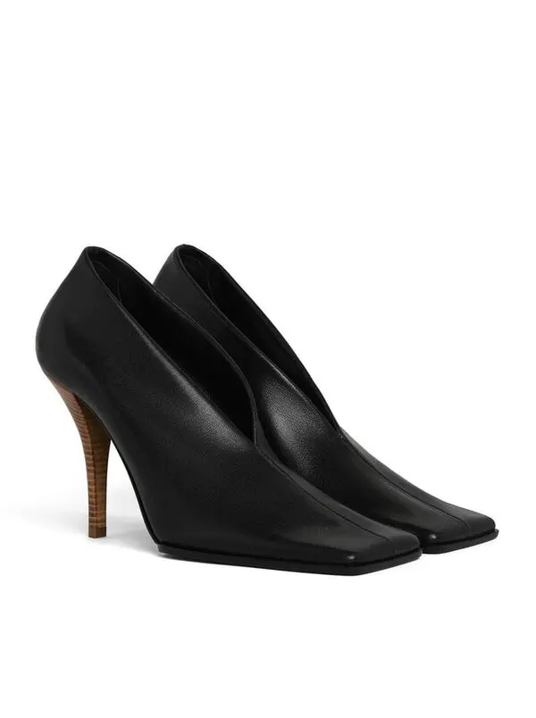Alaïa Square Leather Décollet