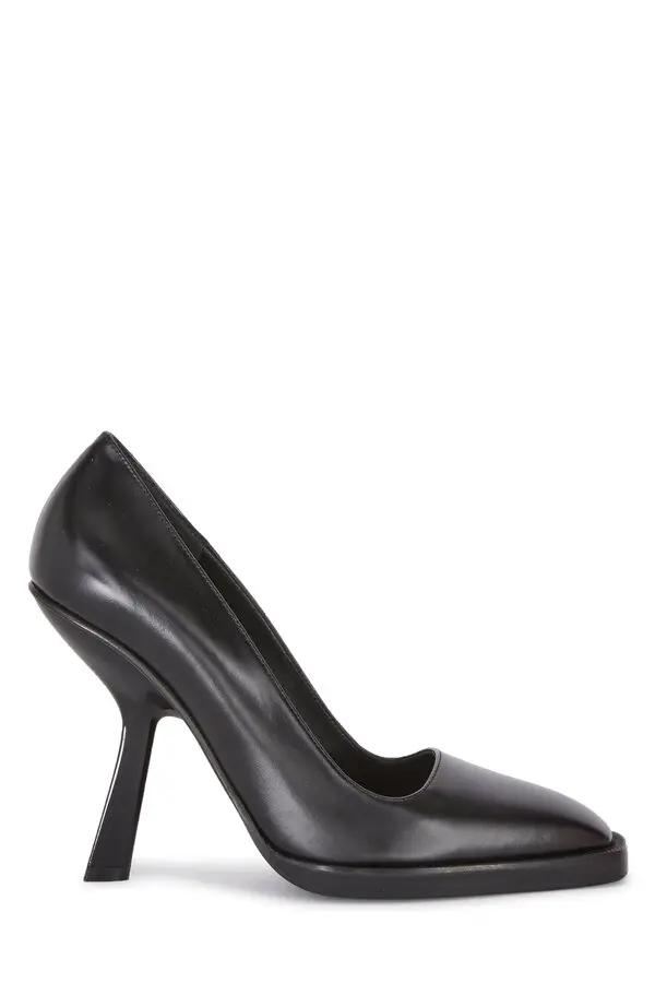 FERRAGAMO Shoes Pumps