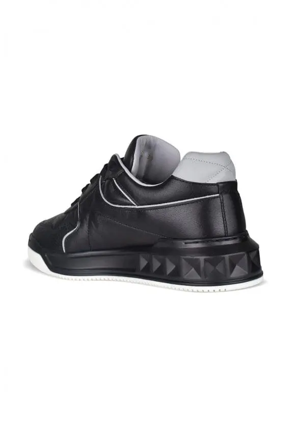 Valentino Garavani One Stud Leather Sneakers