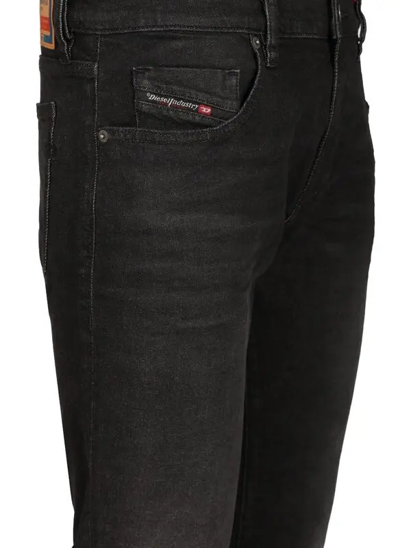 DIESEL® Slim Jeans 2019 D-strukt 0kial