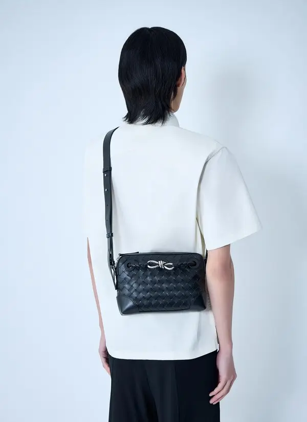 Bottega Veneta Andiamo Zipped Messenger Bag