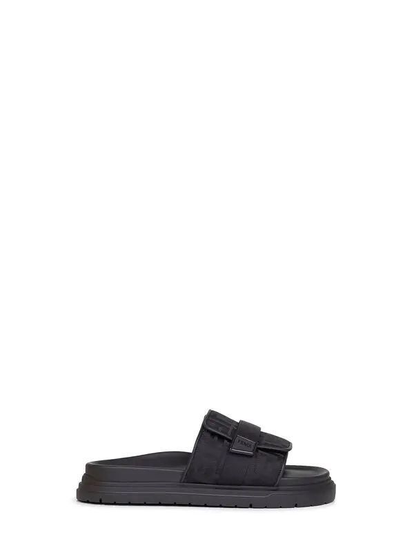 Fendi Black Chunky Slides