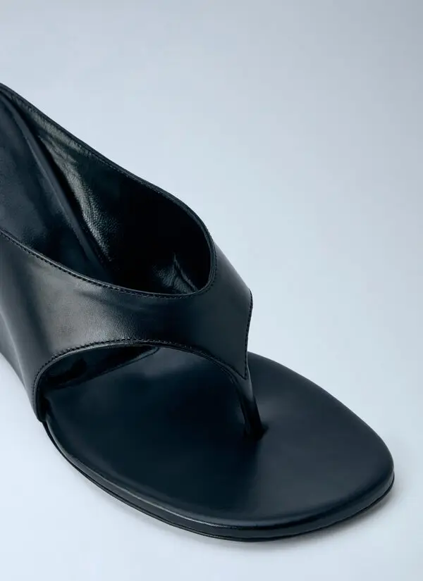 JUDE Yaga Wedge Sandals - Black