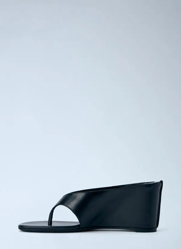JUDE Yaga Wedge Sandals - Black
