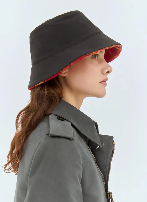 Burberry Reversible Check Fleece Bucket Hat