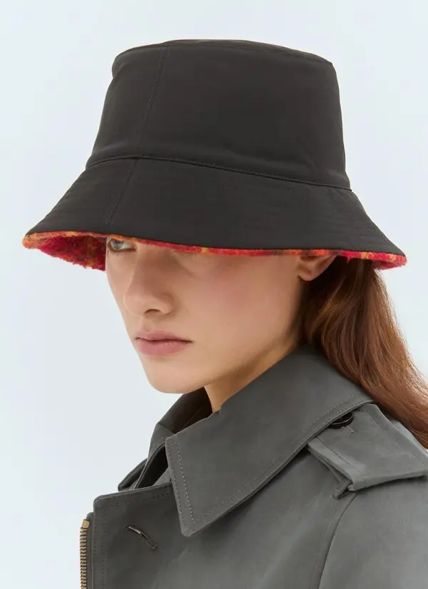 Burberry Reversible Check Fleece Bucket Hat
